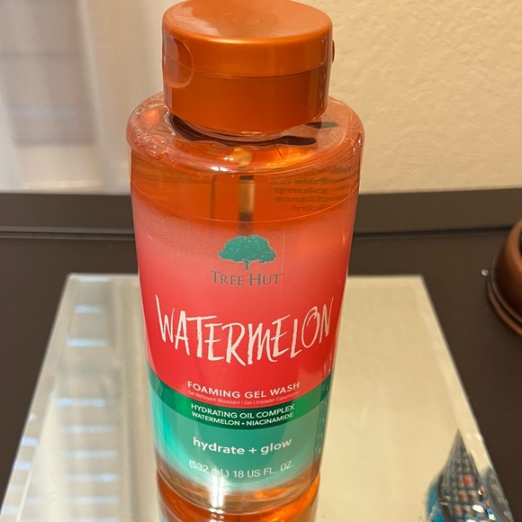 Tree Hut | Bath & Body | Tree Hut Watermelon Foaming Gel Washhydrating ...